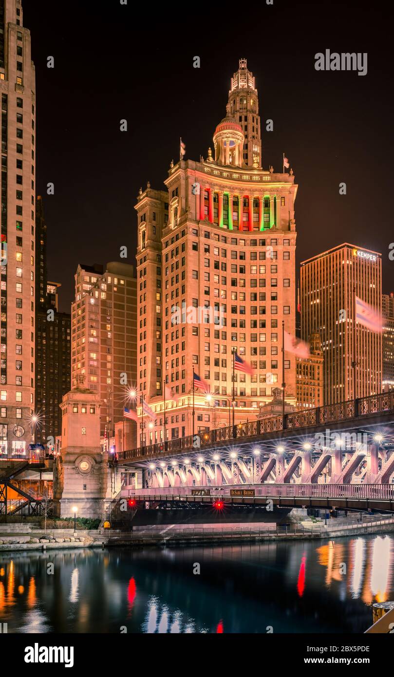 Chicago, Illinois USA- December 16, 2017, Chicago river, DuSable bridge ...