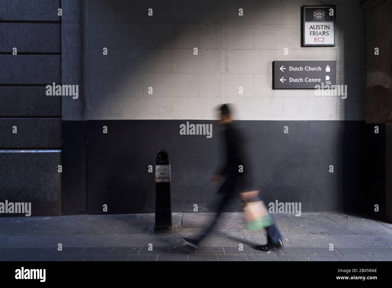Austin friars church hi-res stock photography and images - Alamy