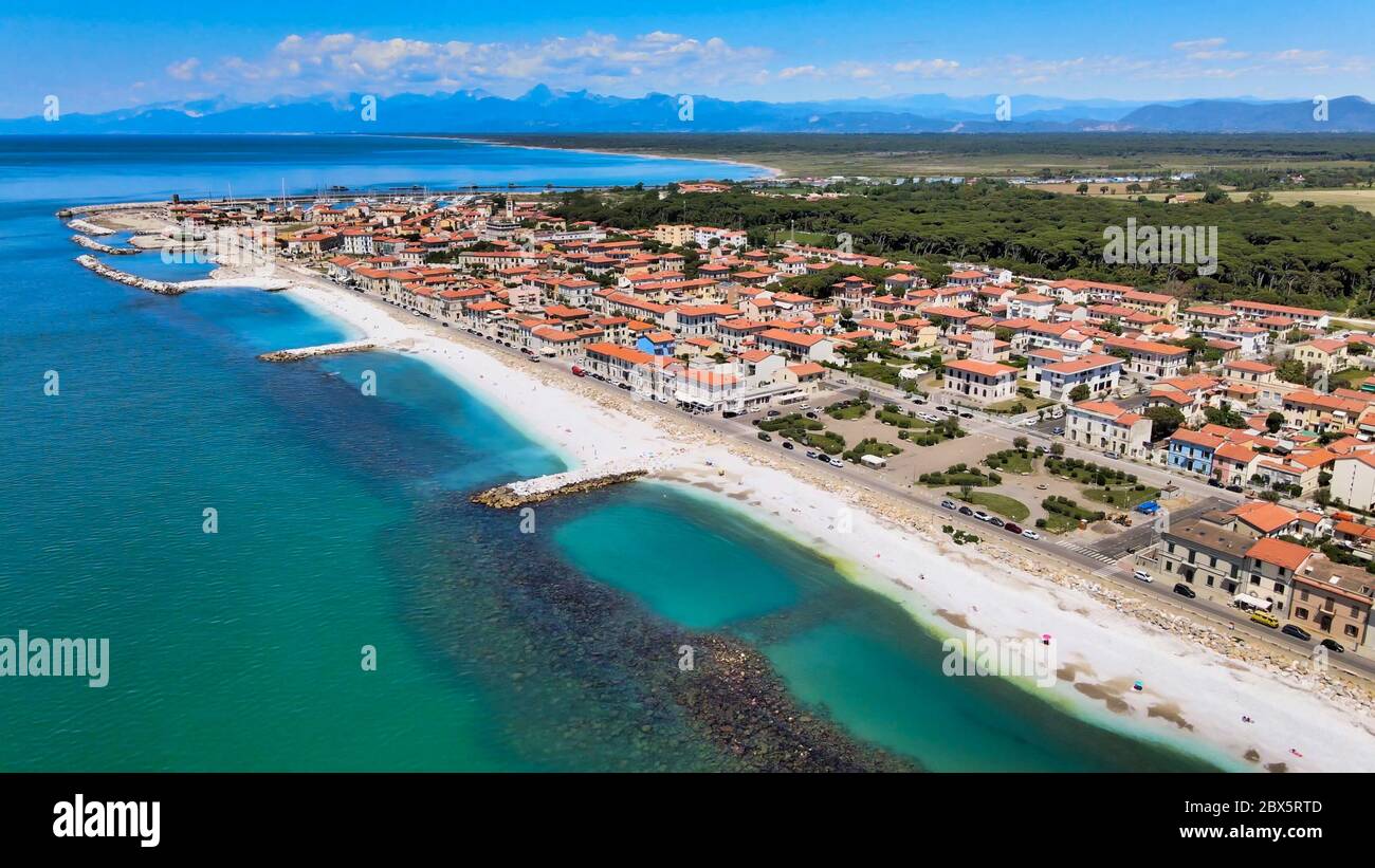 Aerial shot beautiful italian tuscany hi-res stock photography and ...