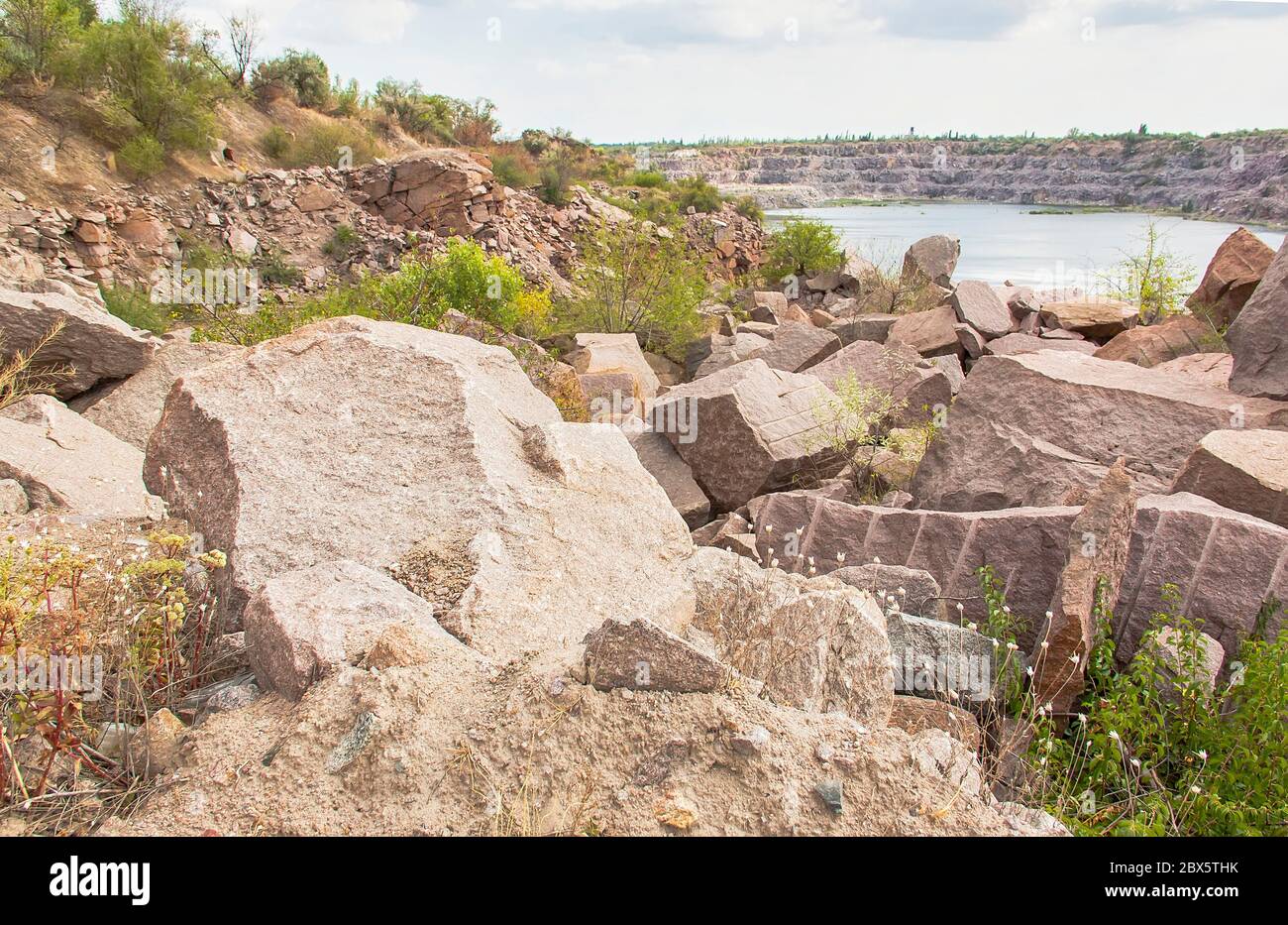 Big granite hi-res stock photography and images - Alamy