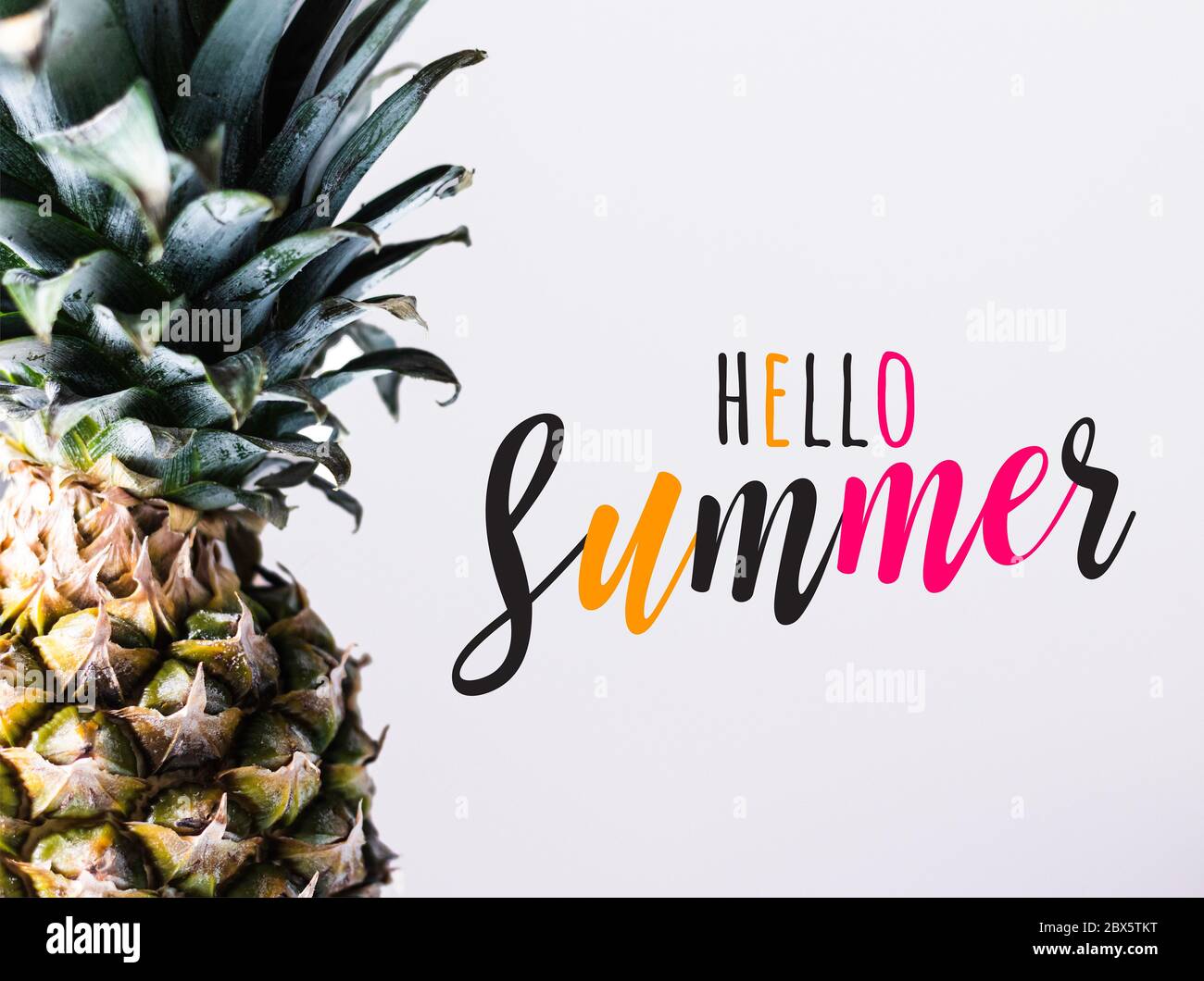 pineapple summer poster, hello summer vacation concept Stock Photo - Alamy