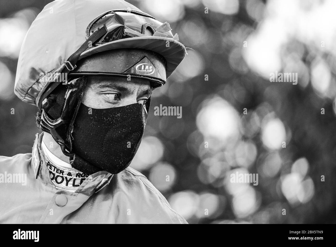 Jockey Sean Levey at Lingfield Racecourse Stock Photo - Alamy