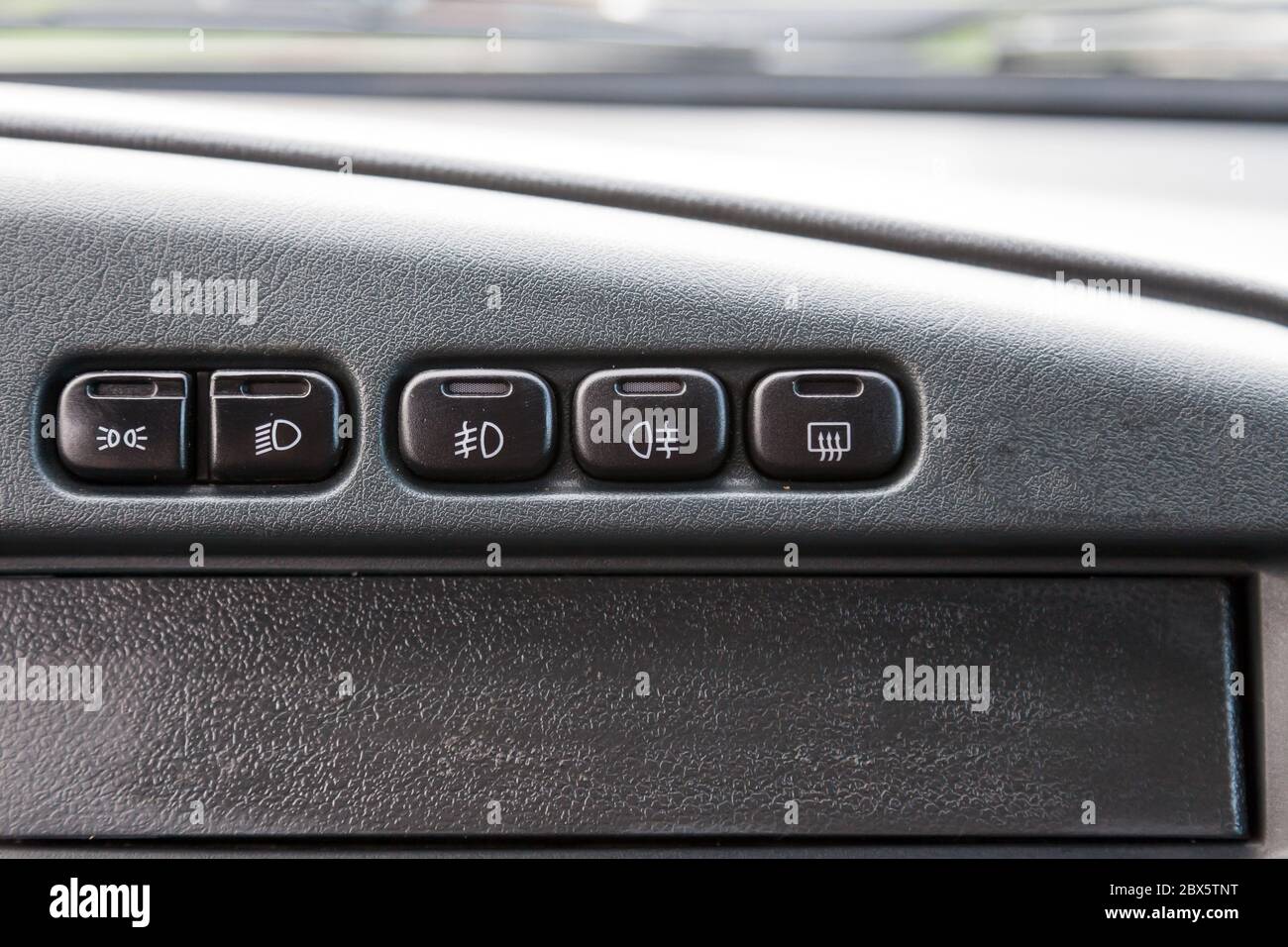 Rear window heater hi-res stock photography and images - Alamy