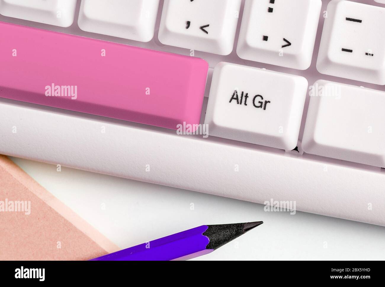 Pc Keyboard Key With Empty Note Paper Above Copy Space Stock Photo - Alamy