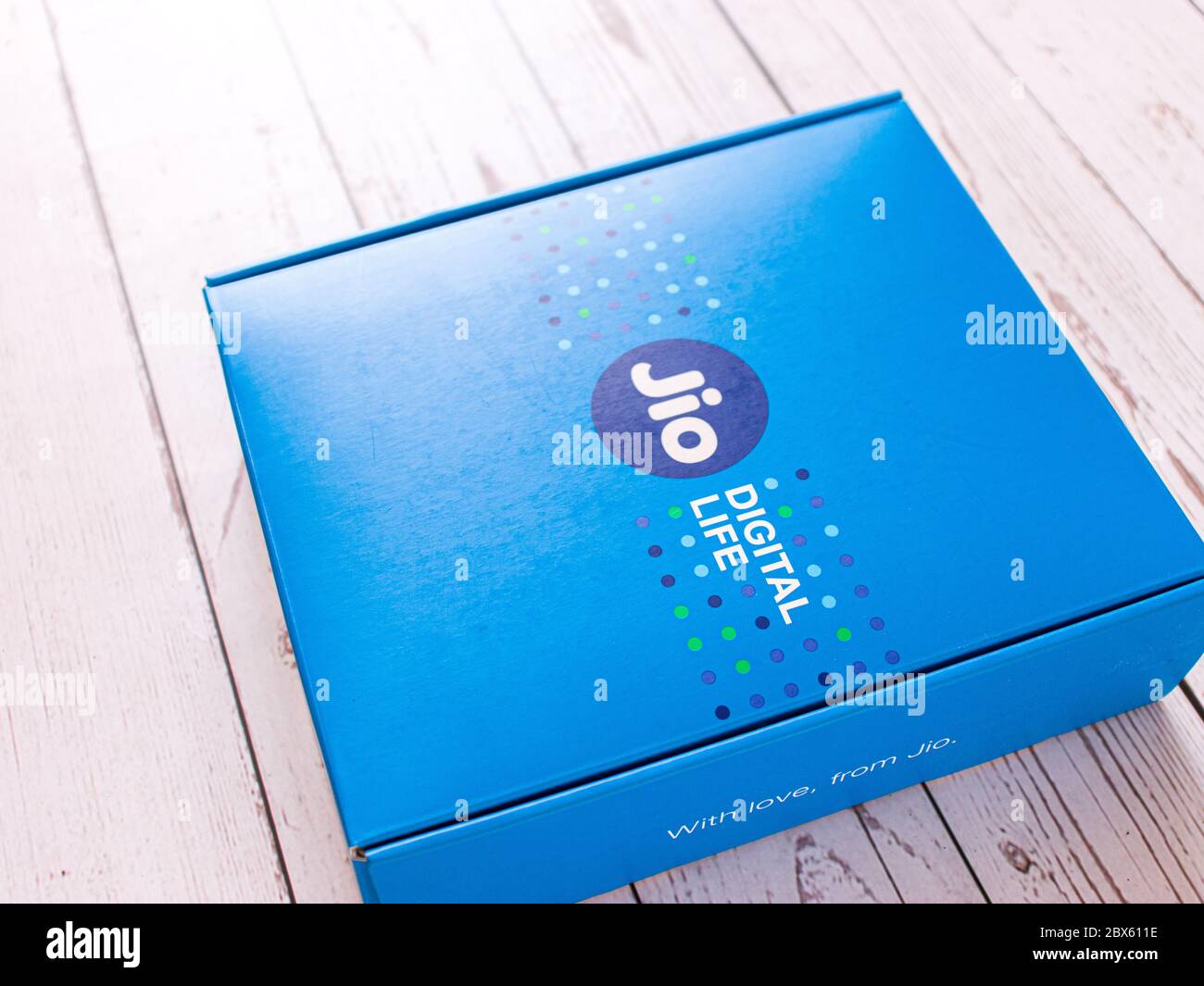 Reliance jio set top box hi-res stock photography and images - Alamy
