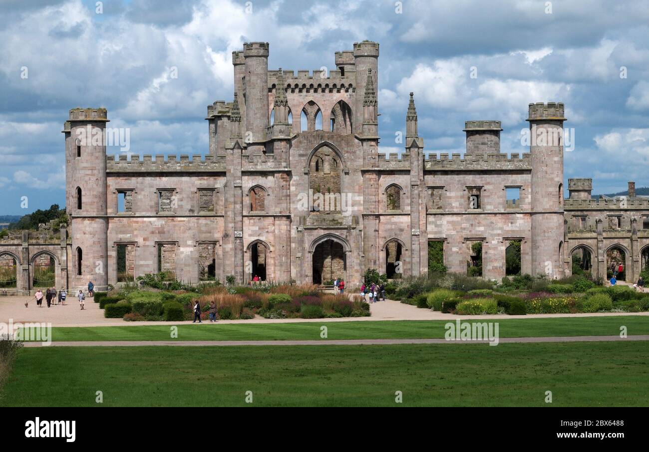 Lowther castle and gardens hi-res stock photography and images - Alamy