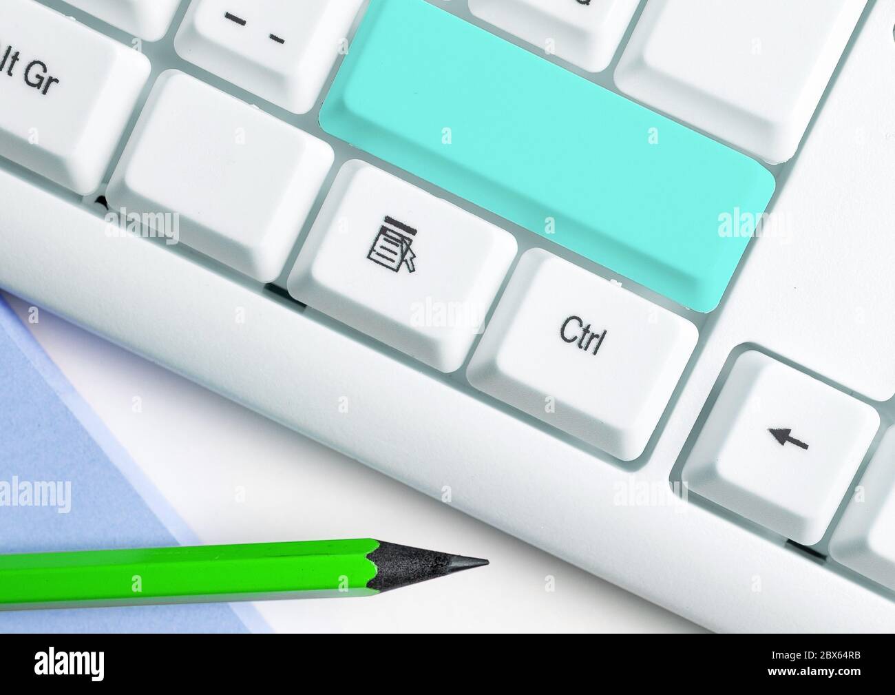 Pc Keyboard Key With Empty Note Paper Above Copy Space Stock Photo - Alamy