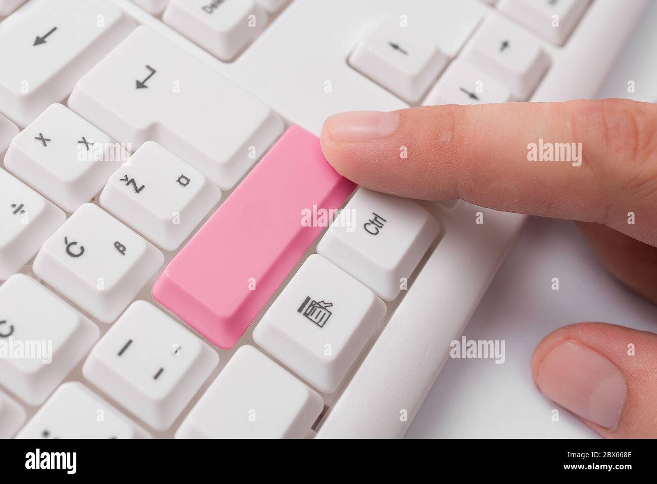 Pc Keyboard Key With Empty Note Paper Above Copy Space Stock Photo - Alamy
