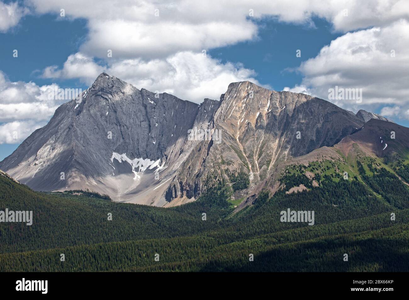 Mountains in Kananaskis Country Stock Photo - Alamy