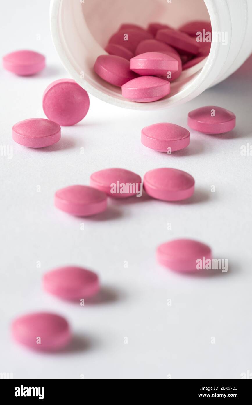 Laxative tablets hi-res stock photography and images - Alamy