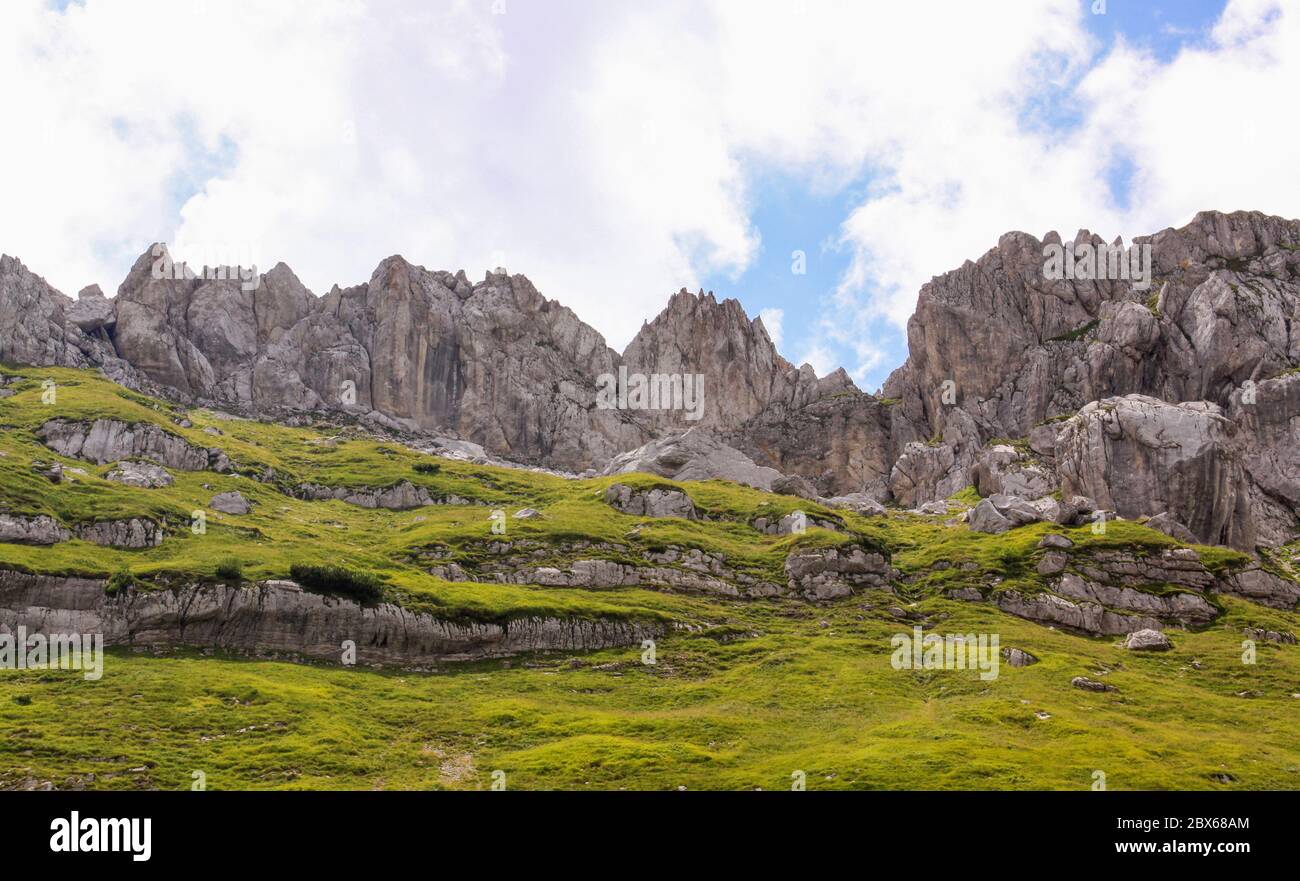Durmitor Ring road panorama in Montenegro national park. Scenic ...
