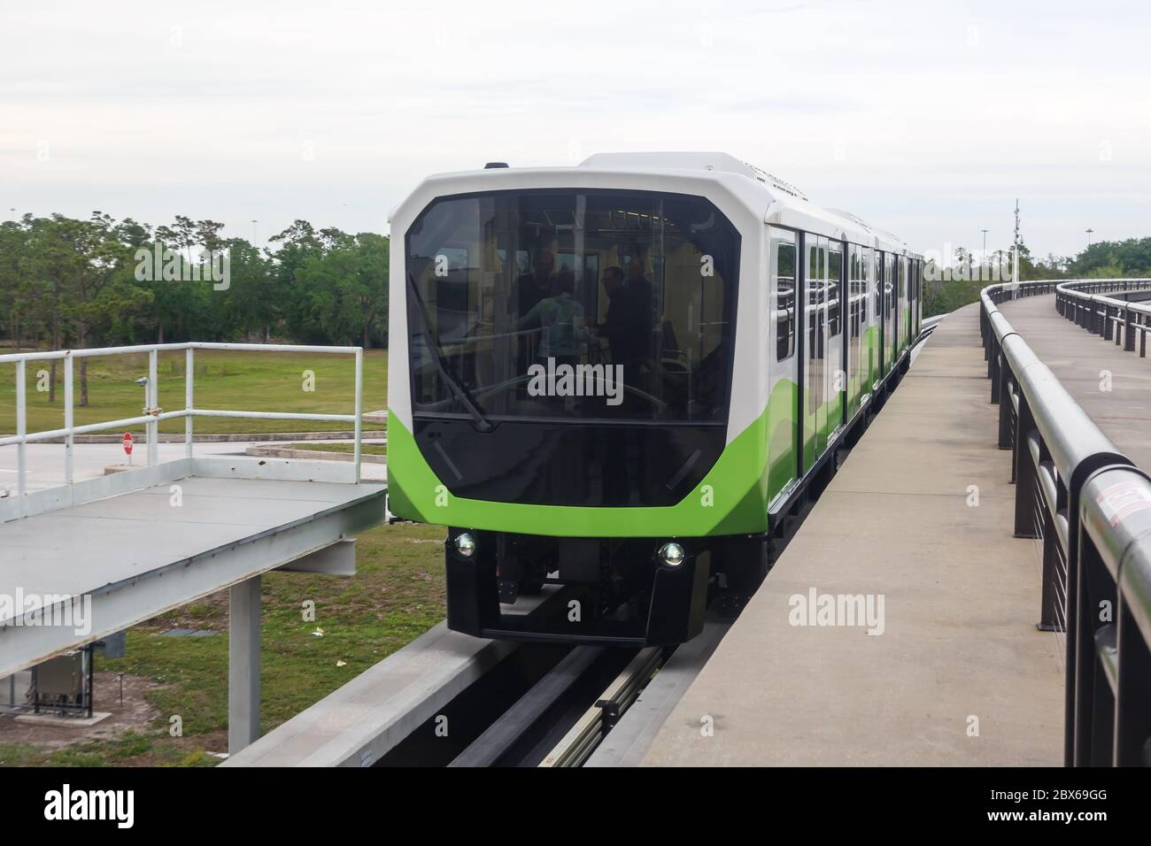 Orlando international airport hi-res stock photography and images - Alamy