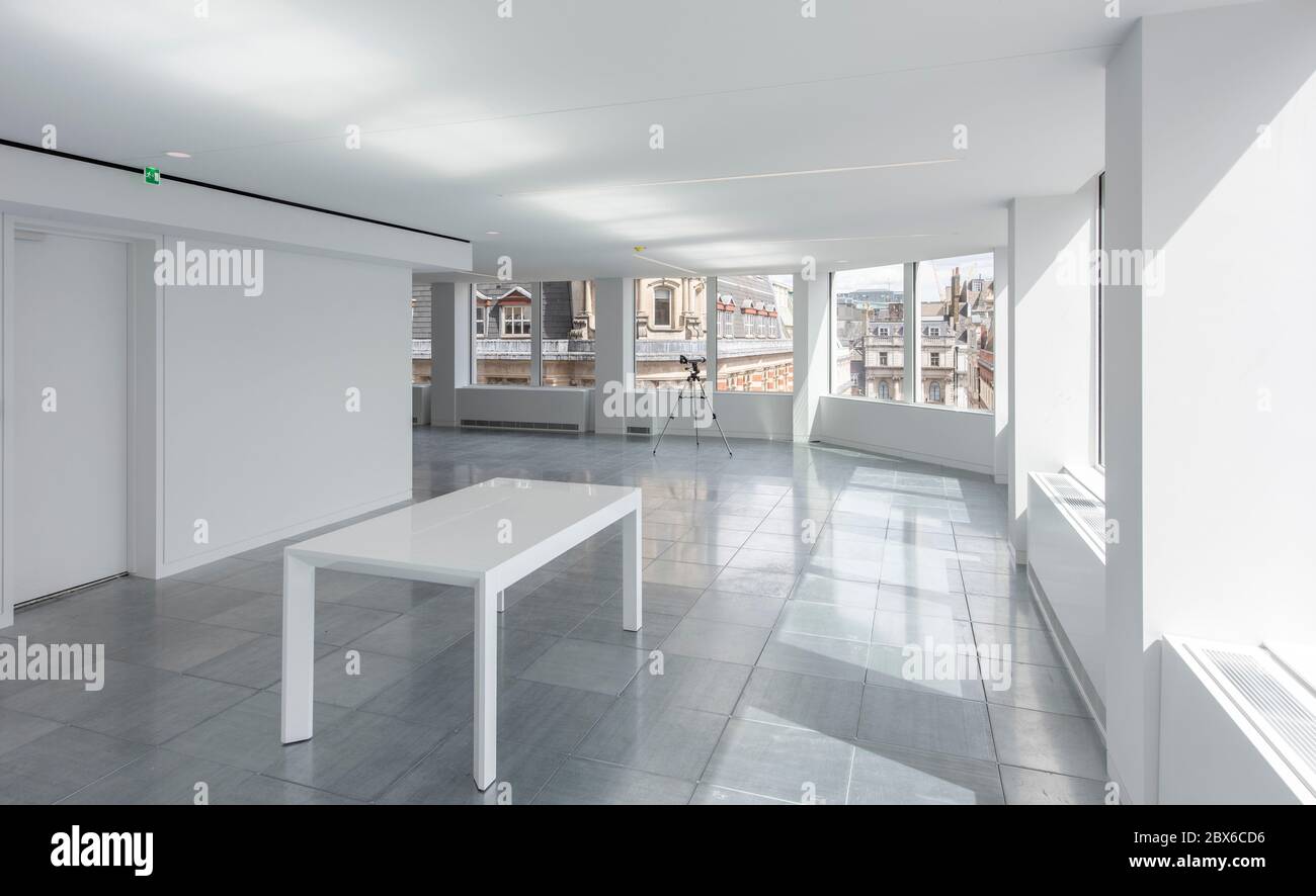 Interior of the main commercial tower block of The Economist Building ...
