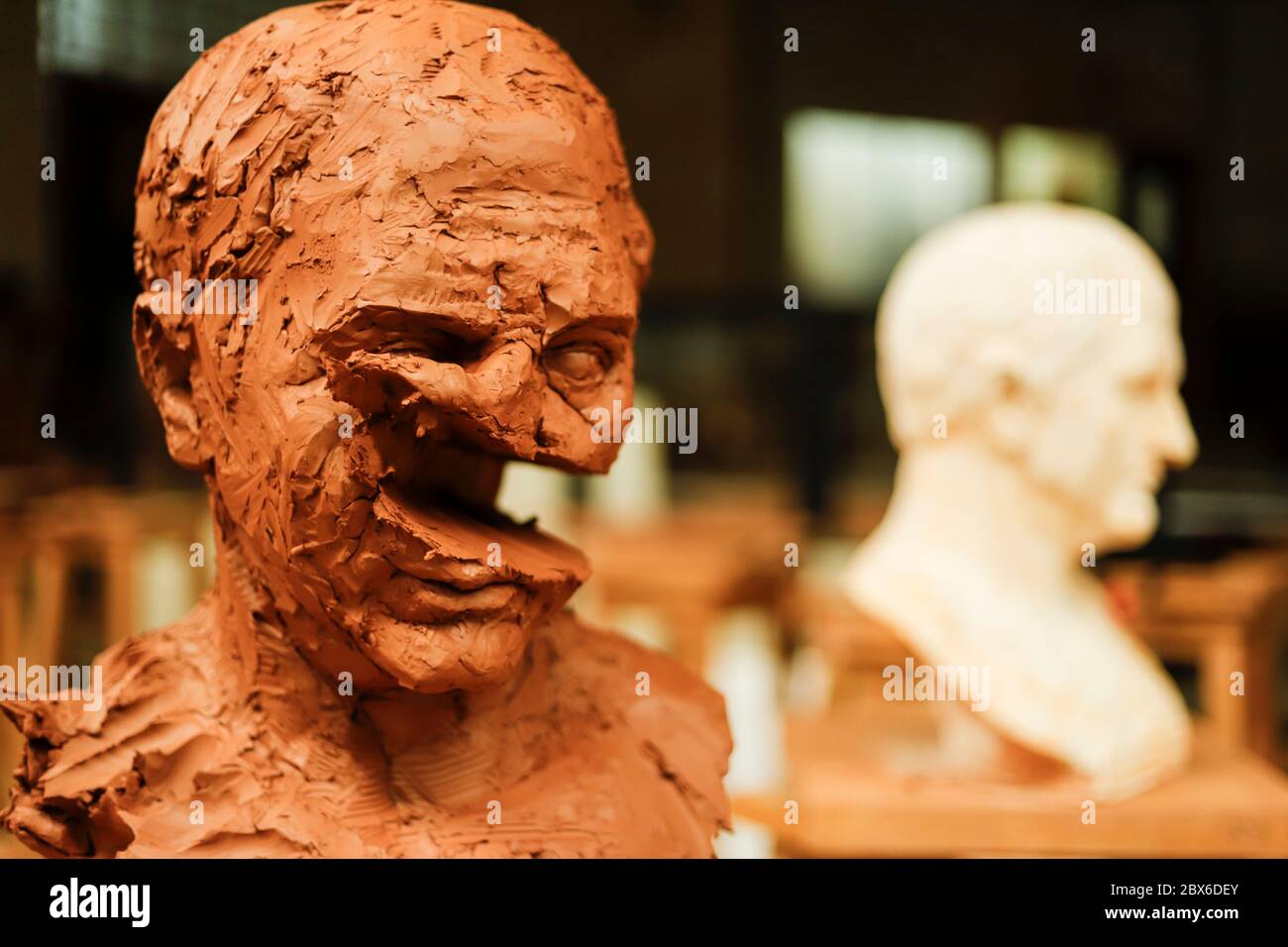 Studio ceramics and handicrafts hi-res stock photography and images - Alamy