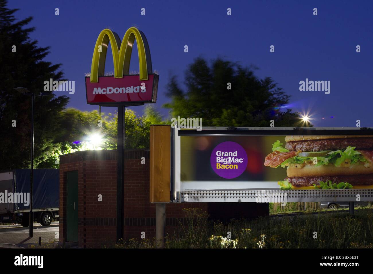 Big Mac High Resolution Stock Photography and Images - Alamy