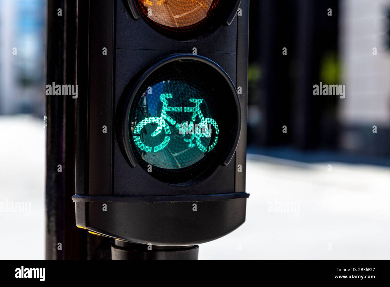 Close-up of green bicycle traffic light, London, UK Stock Photo - Alamy