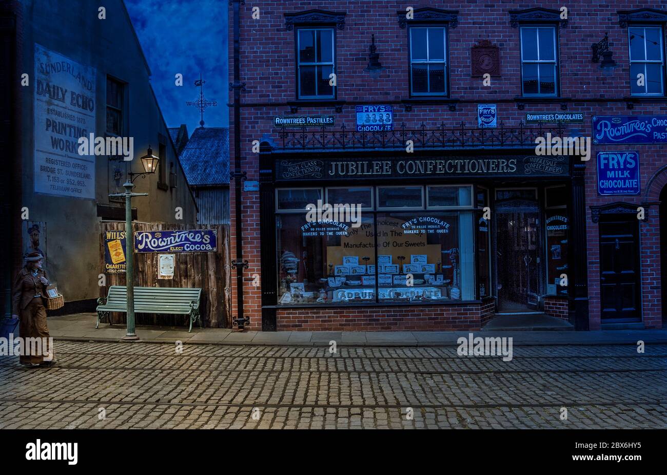 Edwardian shop hi-res stock photography and images - Alamy