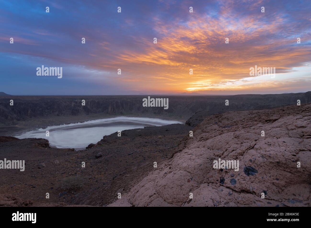 Al Wahbah Crater, Saudi Arabia Stock Photo - Alamy