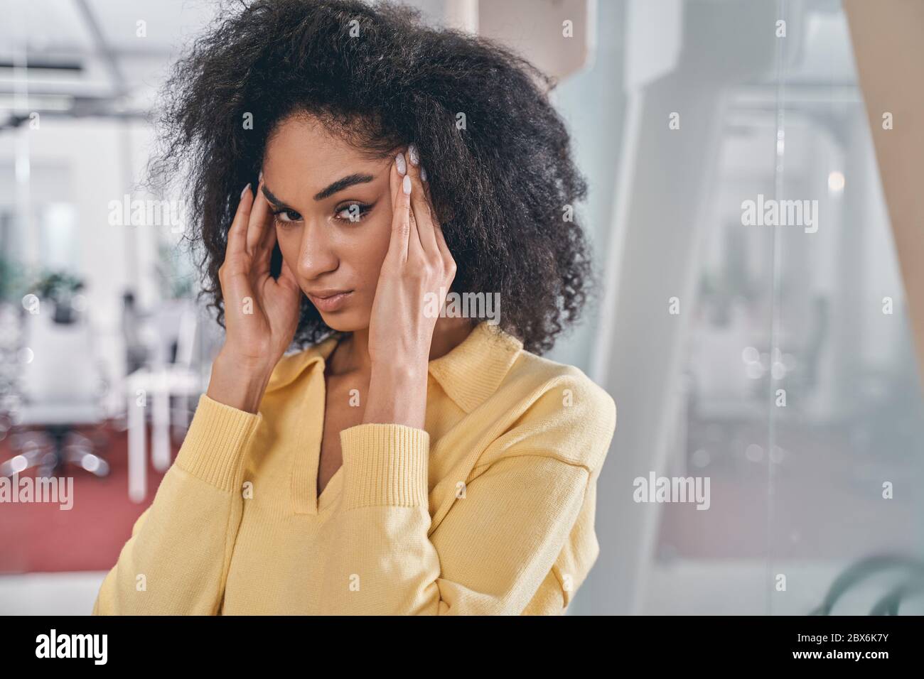 Temporal worker hi-res stock photography and images - Alamy