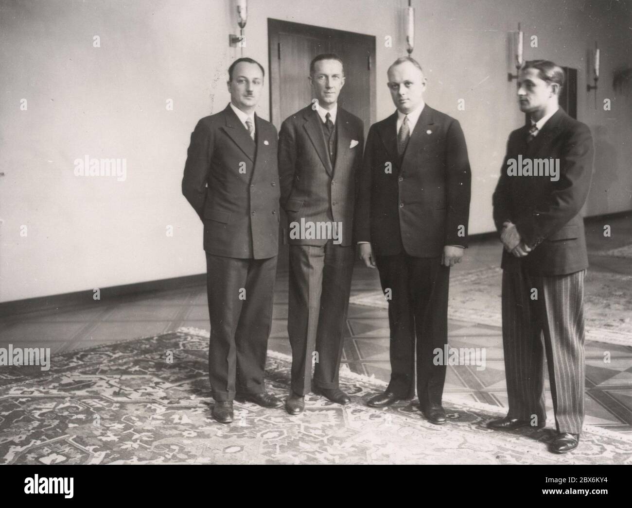 Heinrich Hoffmann Photographs Heinrich Hoffmann Photographs 1933 Adolf ...