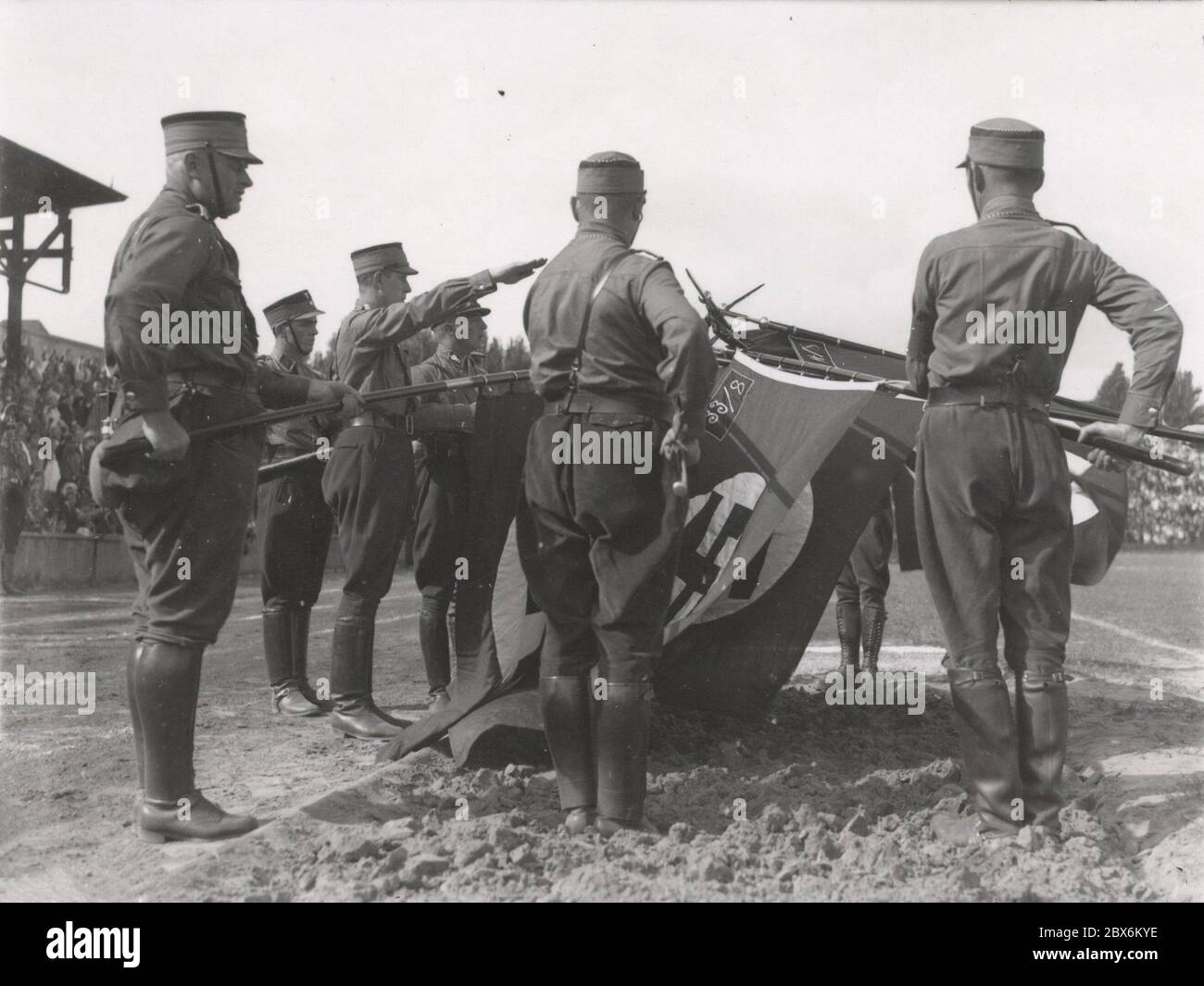 Appeal - consecration of the flag Heinrich Hoffmann Photographs 1933 ...