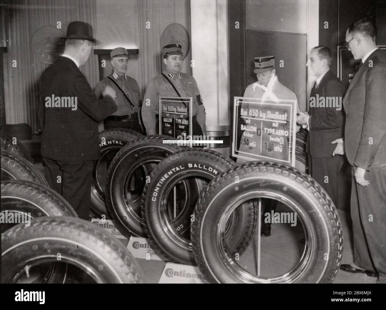 Visit to the motor show - Huehnlein Heinrich Hoffmann Photographs 1933 ...