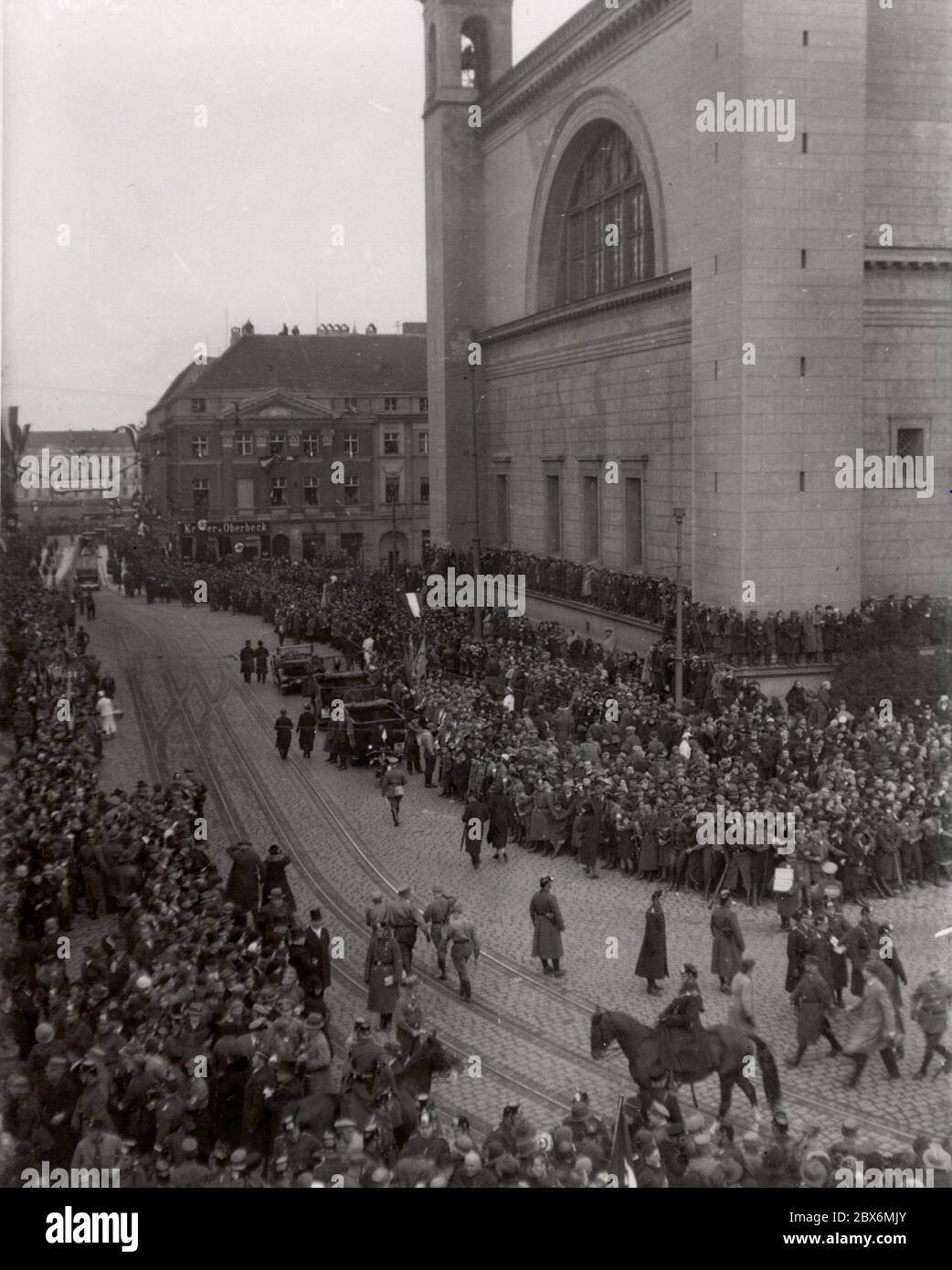 Street scene from Potsdam. Heinrich Hoffmann Photographs 1933 Adolf ...
