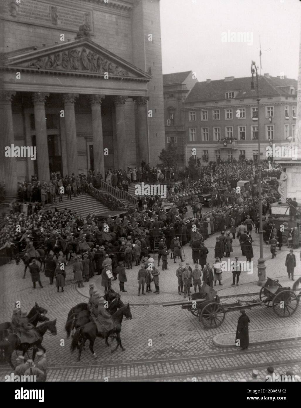 Street scene in Potsdam Heinrich Hoffmann Photographs 1933 Adolf Hitler ...