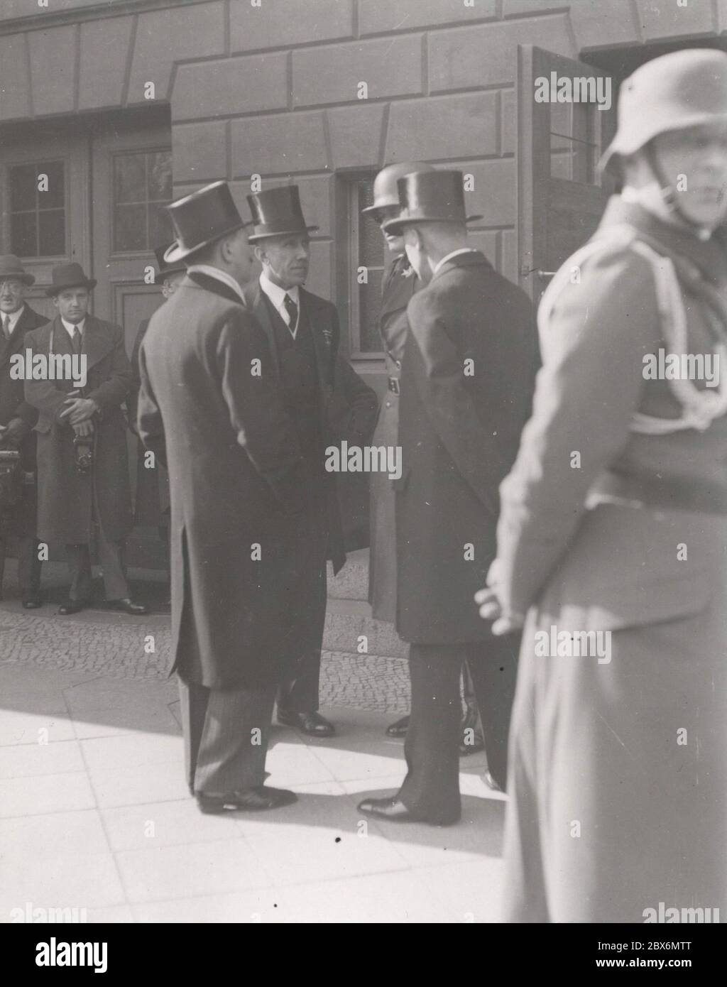 State act - by Papen. Heinrich Hoffmann Photographs 1933 Adolf Hitler's ...