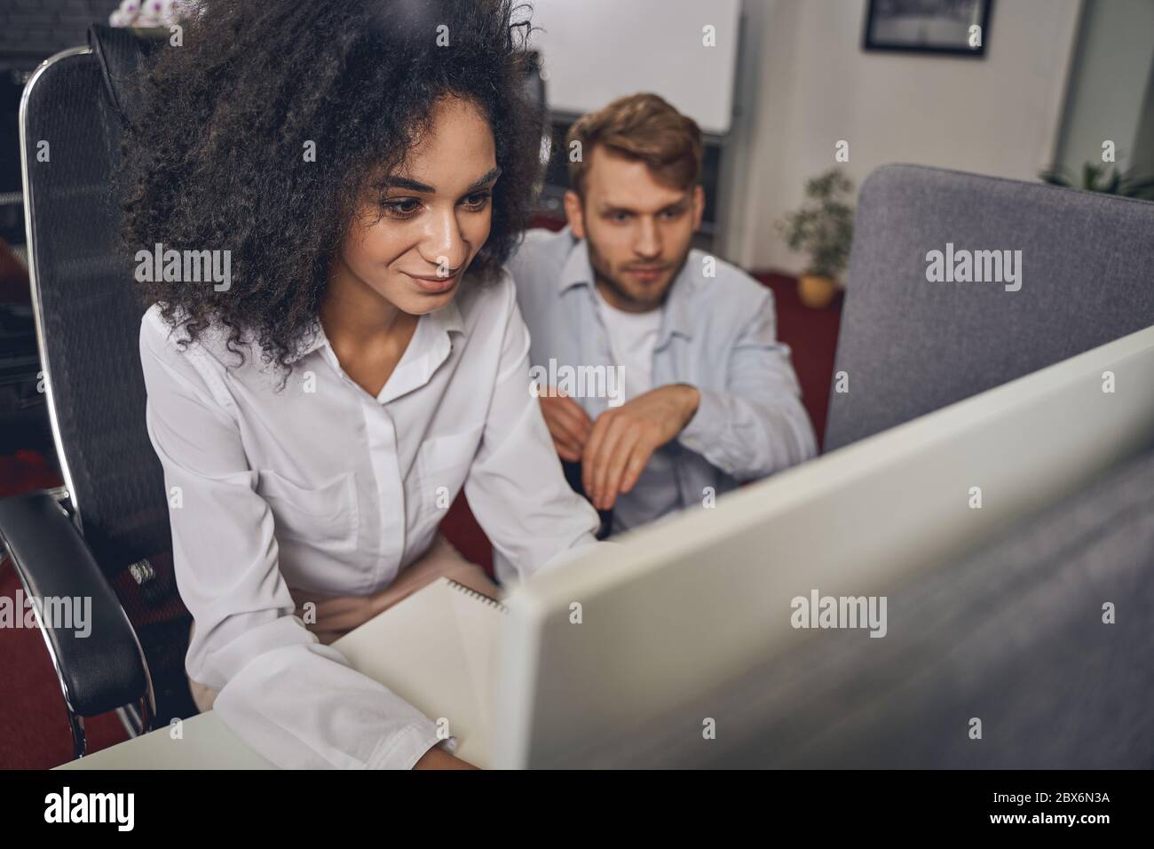 Focused employees hi-res stock photography and images - Alamy