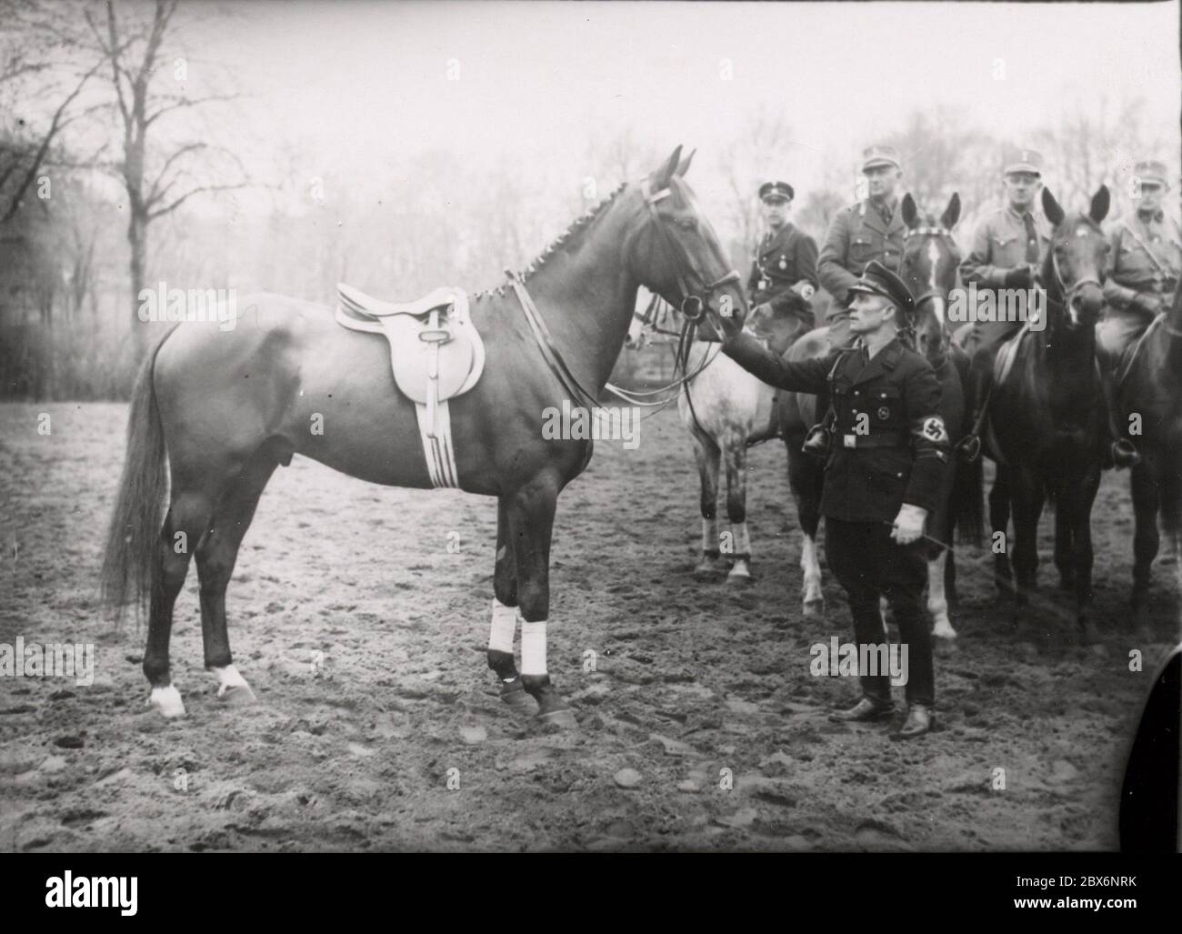 Nazi iconography hi-res stock photography and images - Alamy