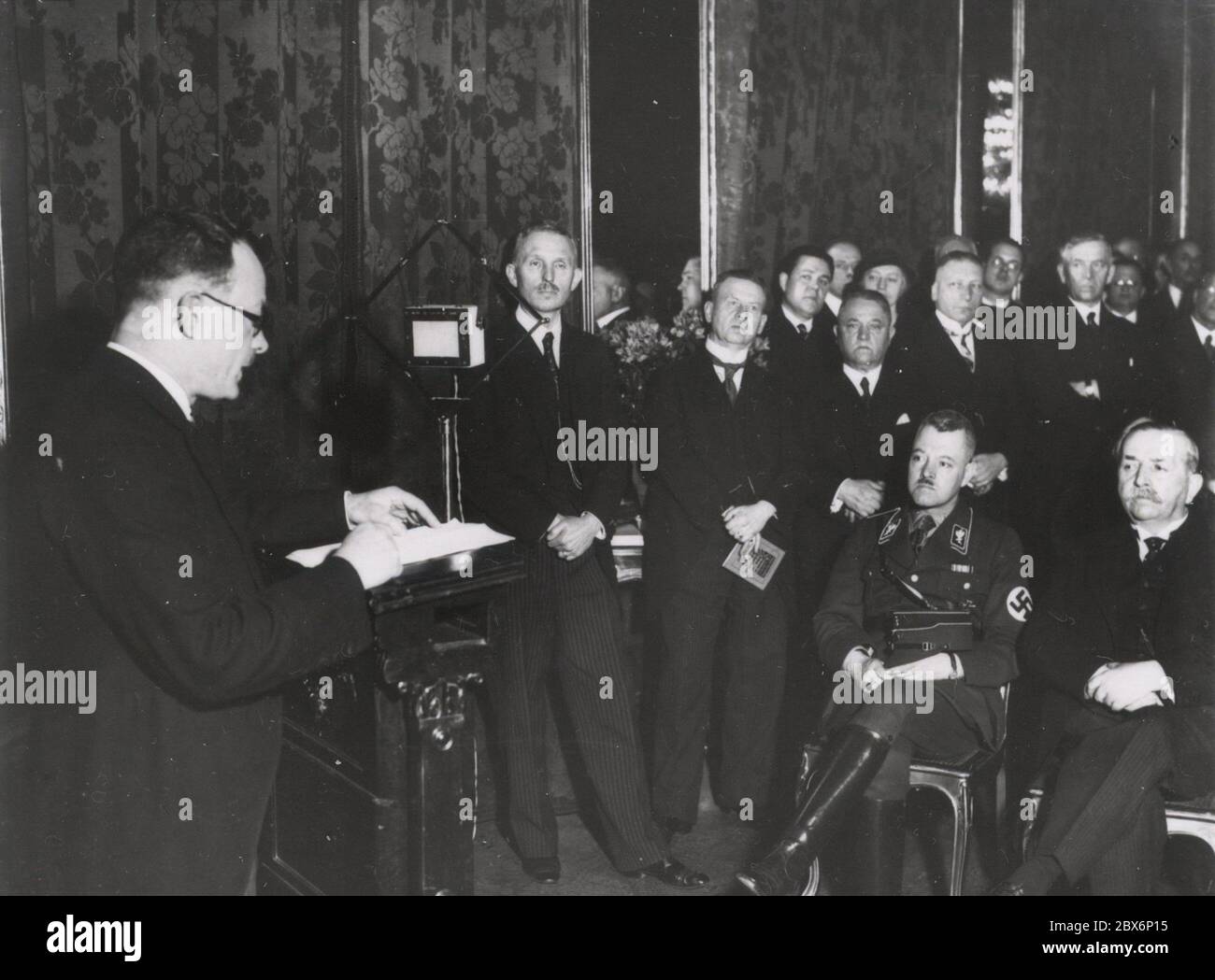 Hitler inner circle hi-res stock photography and images - Alamy