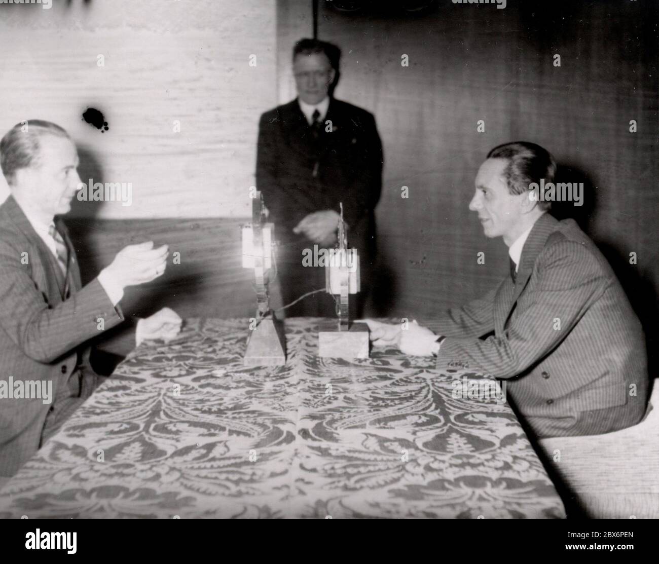 Interview photographs hi-res stock photography and images - Alamy