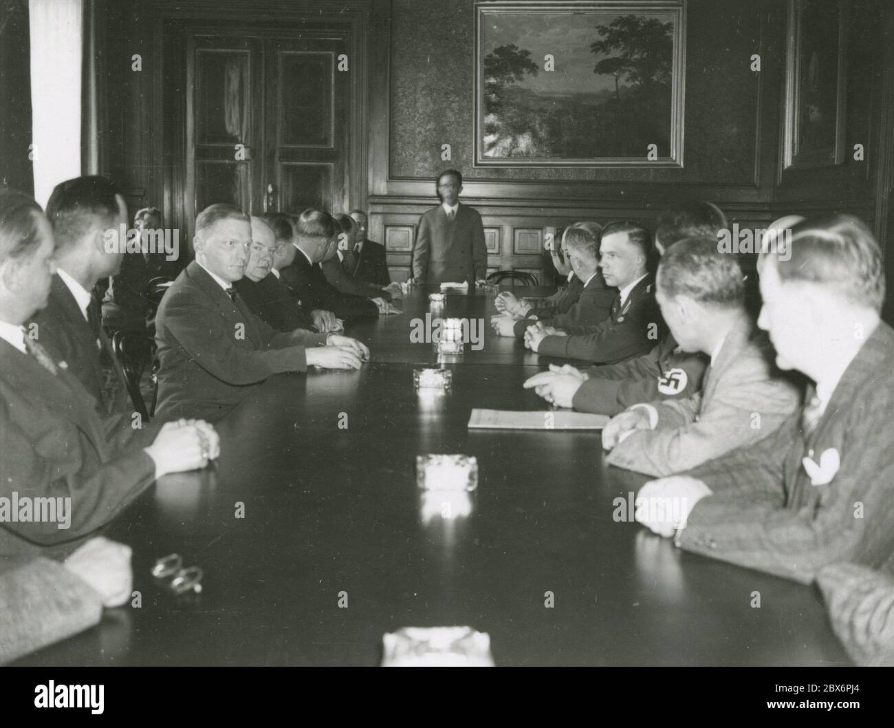 Goebbels at the press conference - Hanke Heinrich Hoffmann Photographs ...