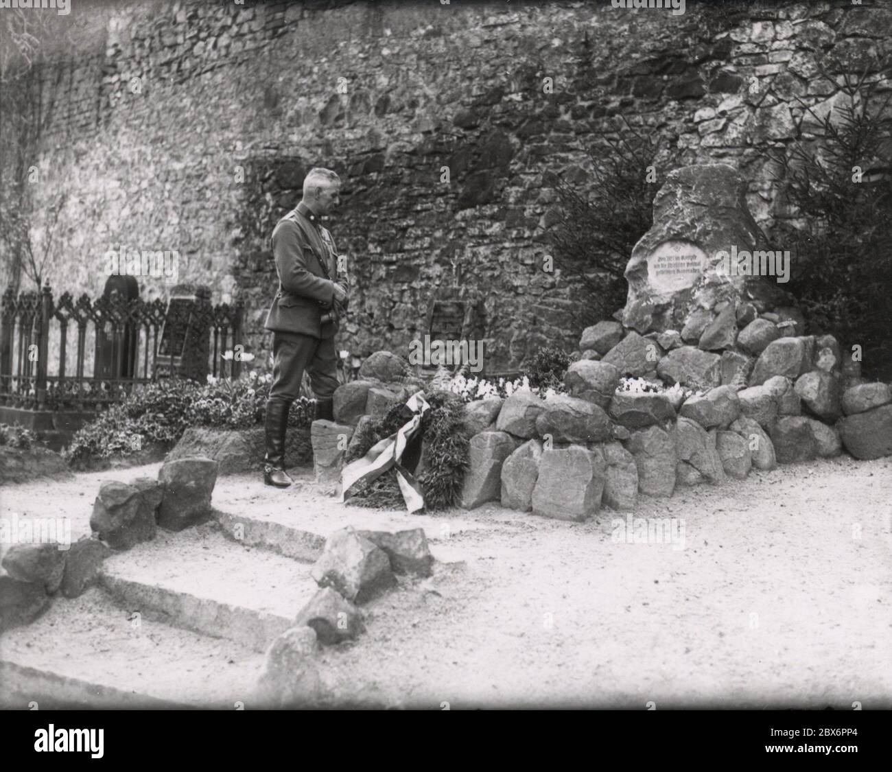 Heinrich Hoffmann Photographs Heinrich Hoffmann Photographs 1933 Adolf ...