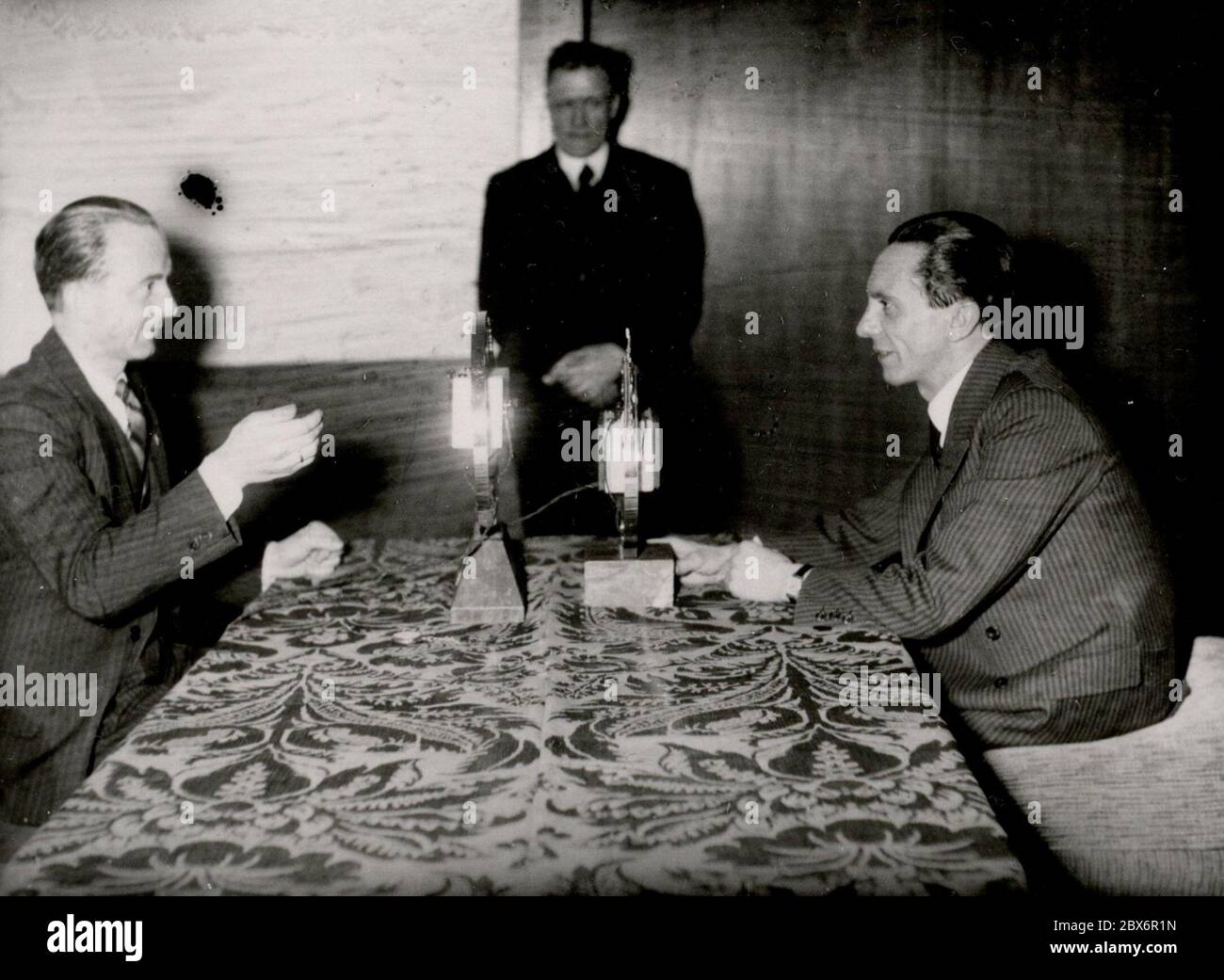 Interview photographs hi-res stock photography and images - Alamy