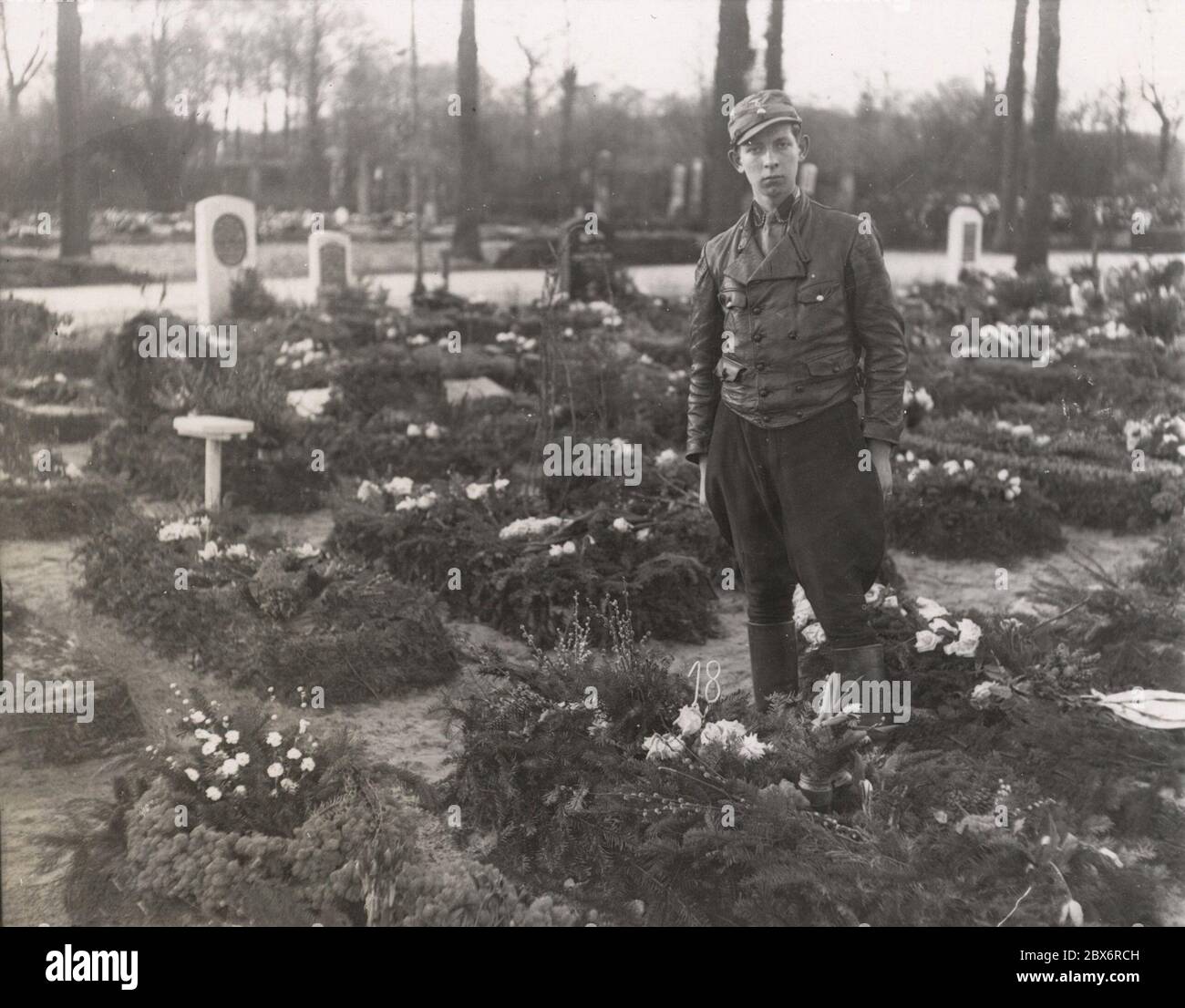 Heinrich Hoffmann Photographs Heinrich Hoffmann Photographs 1933 Adolf ...