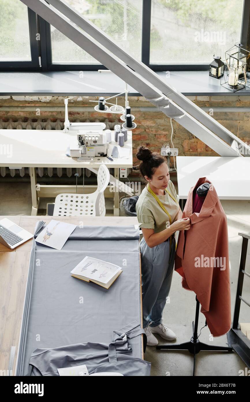 Full length dummy hi-res stock photography and images - Alamy