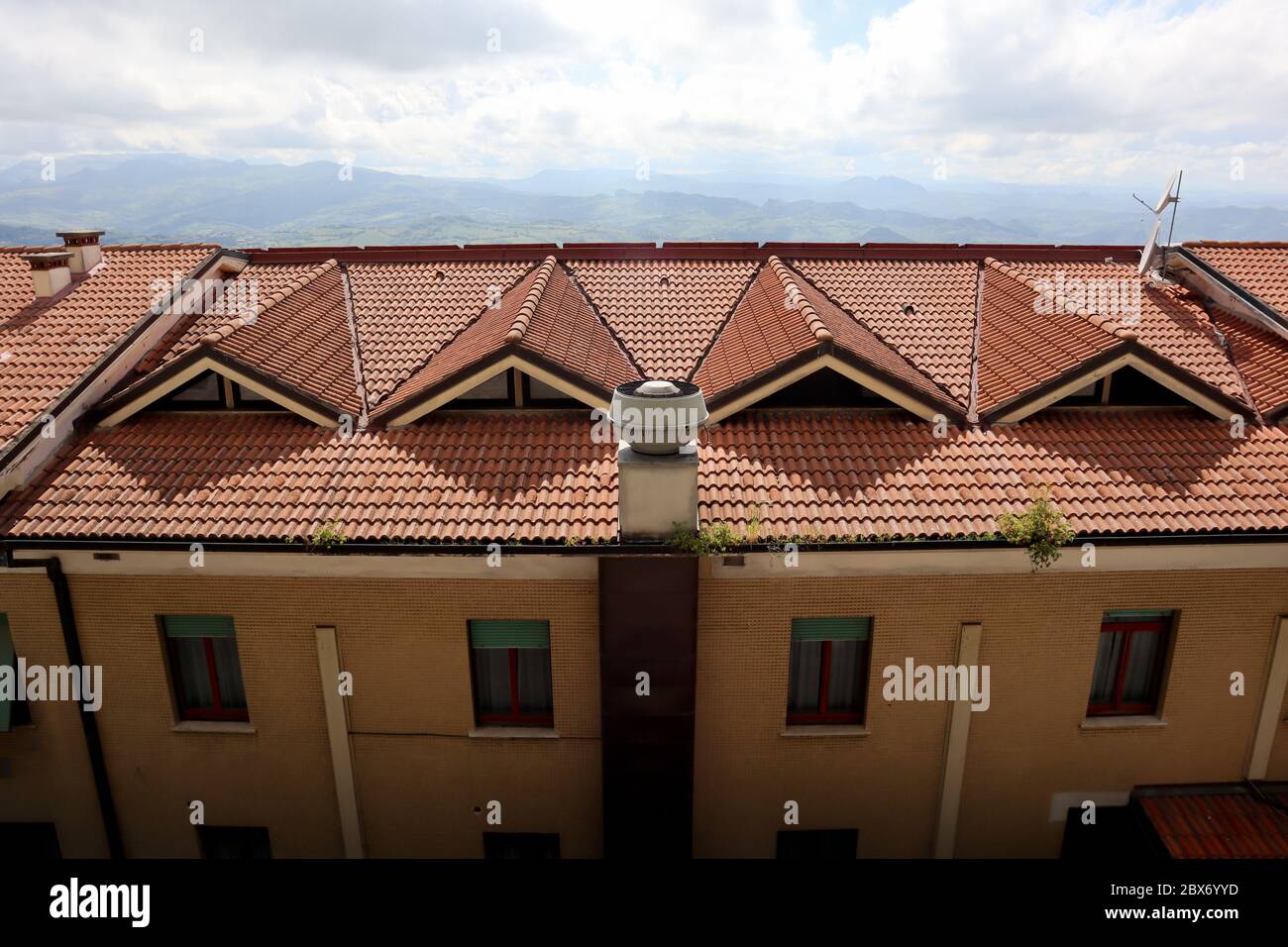 Triangular attic window hi-res stock photography and images - Alamy