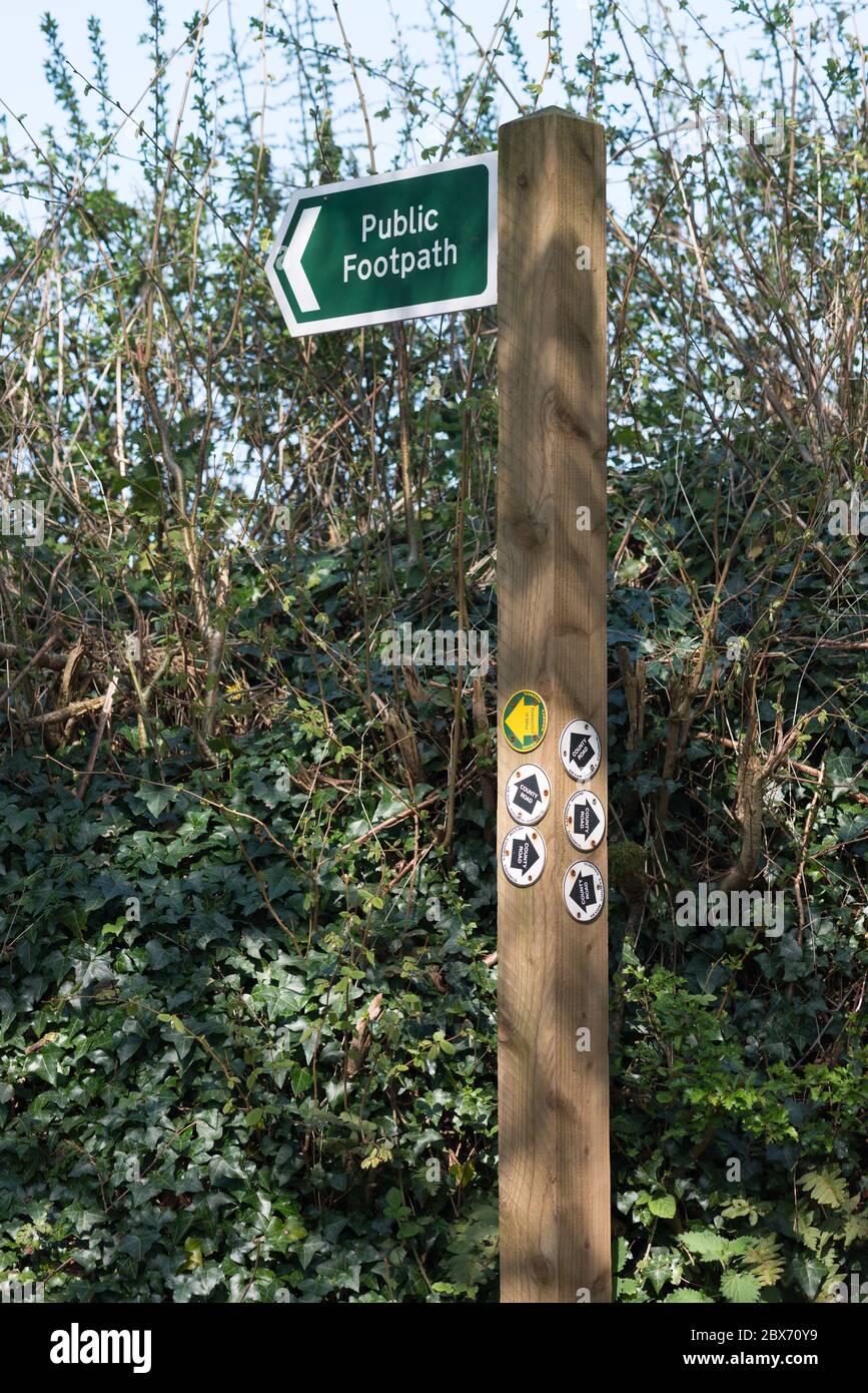 English Wooden Road Signs High Resolution Stock Photography and Images ...