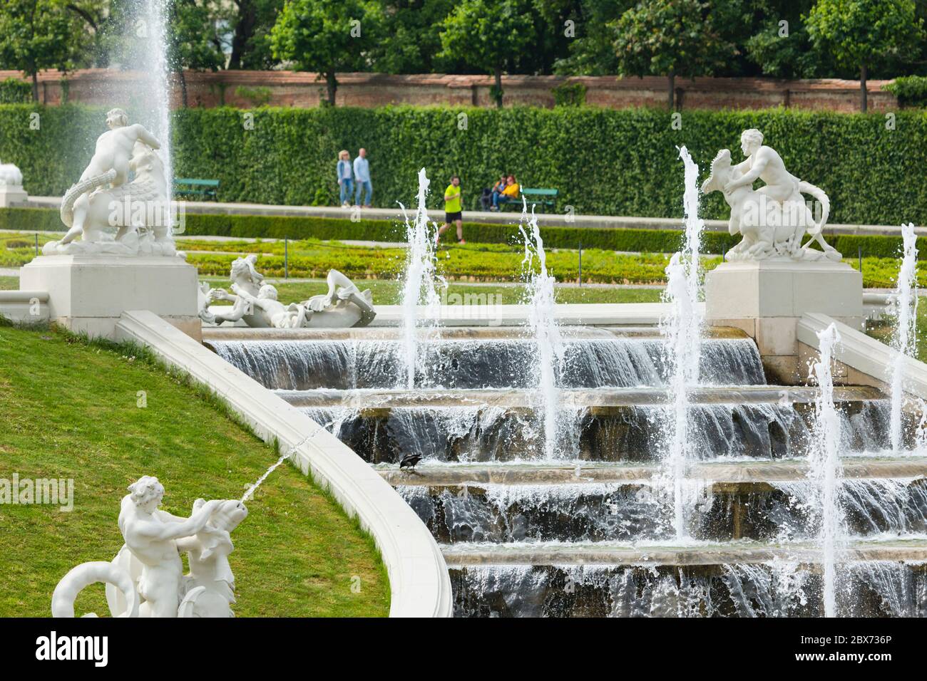 A fountain and waterfalls in the Belvedere Palace park of Vienna ...