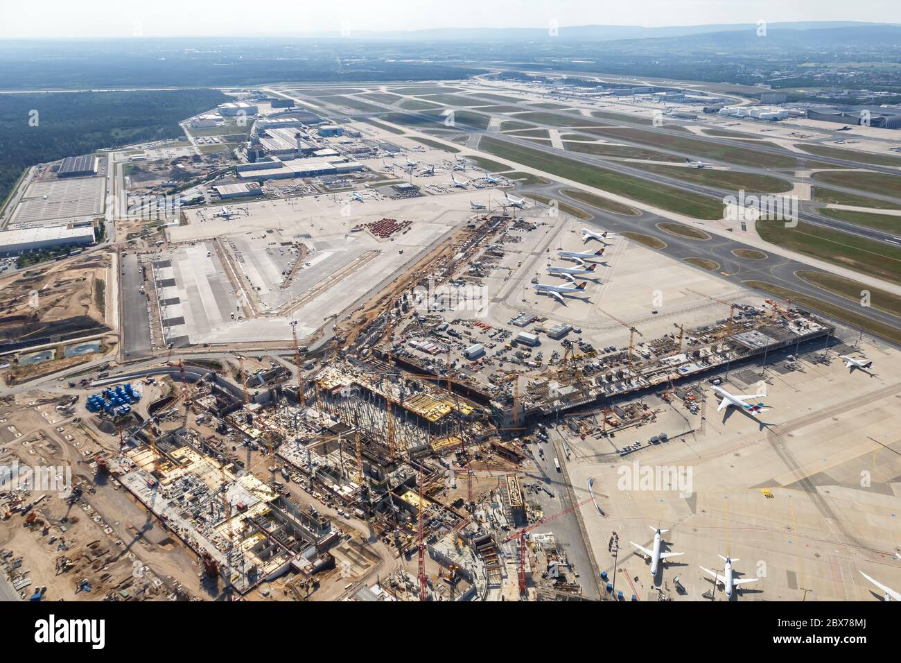 Frankfurt airport overview hi-res stock photography and images - Alamy