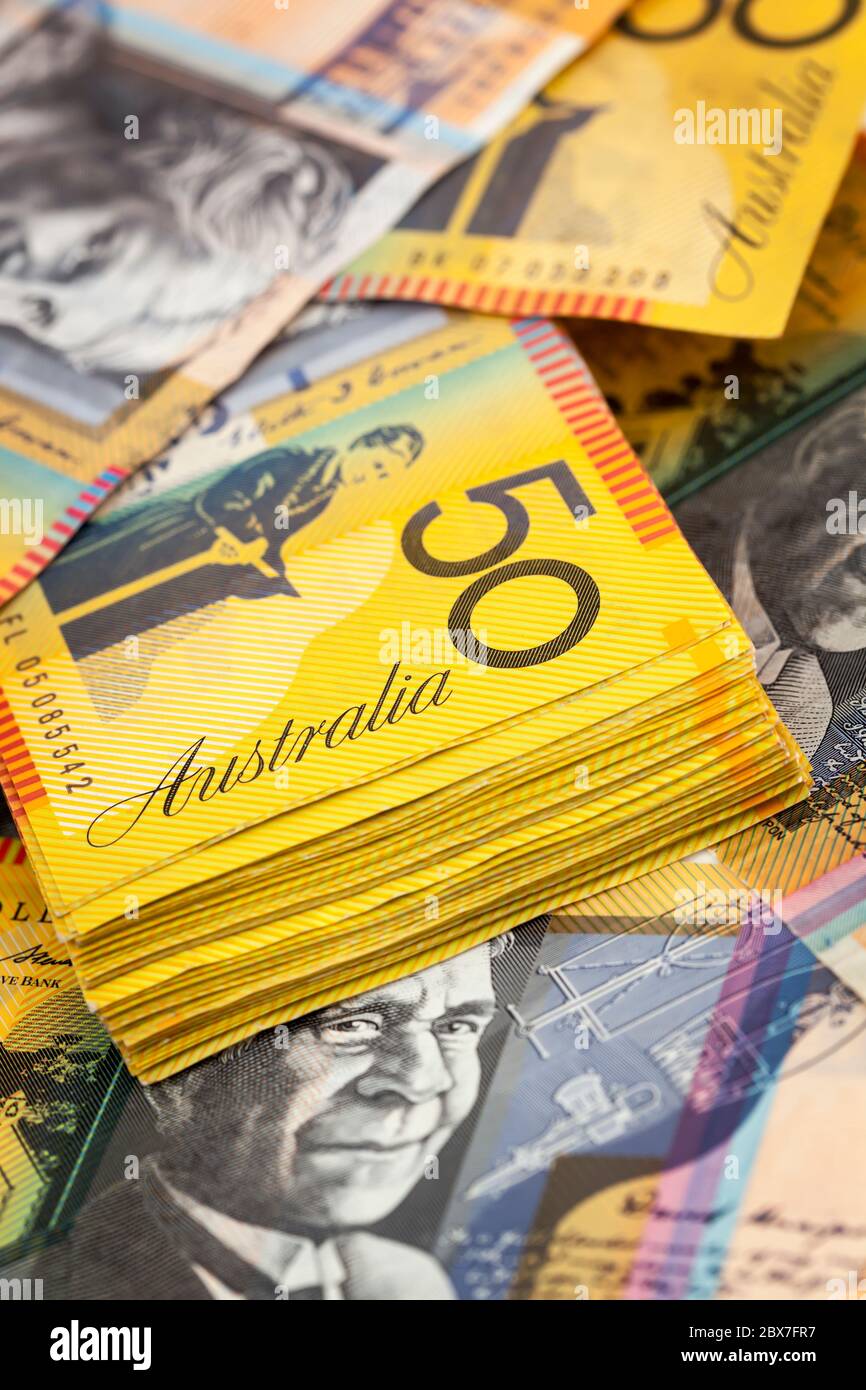 Australian money background. Fifty dollar notes Stock Photo - Alamy