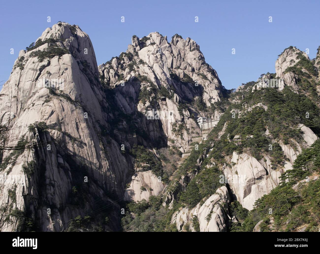 Huangshan yellow mountain national park hi-res stock photography and ...