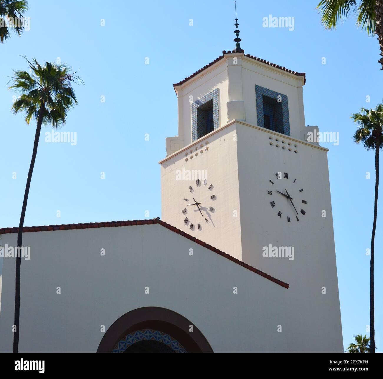 Station in los hi-res stock photography and images - Alamy