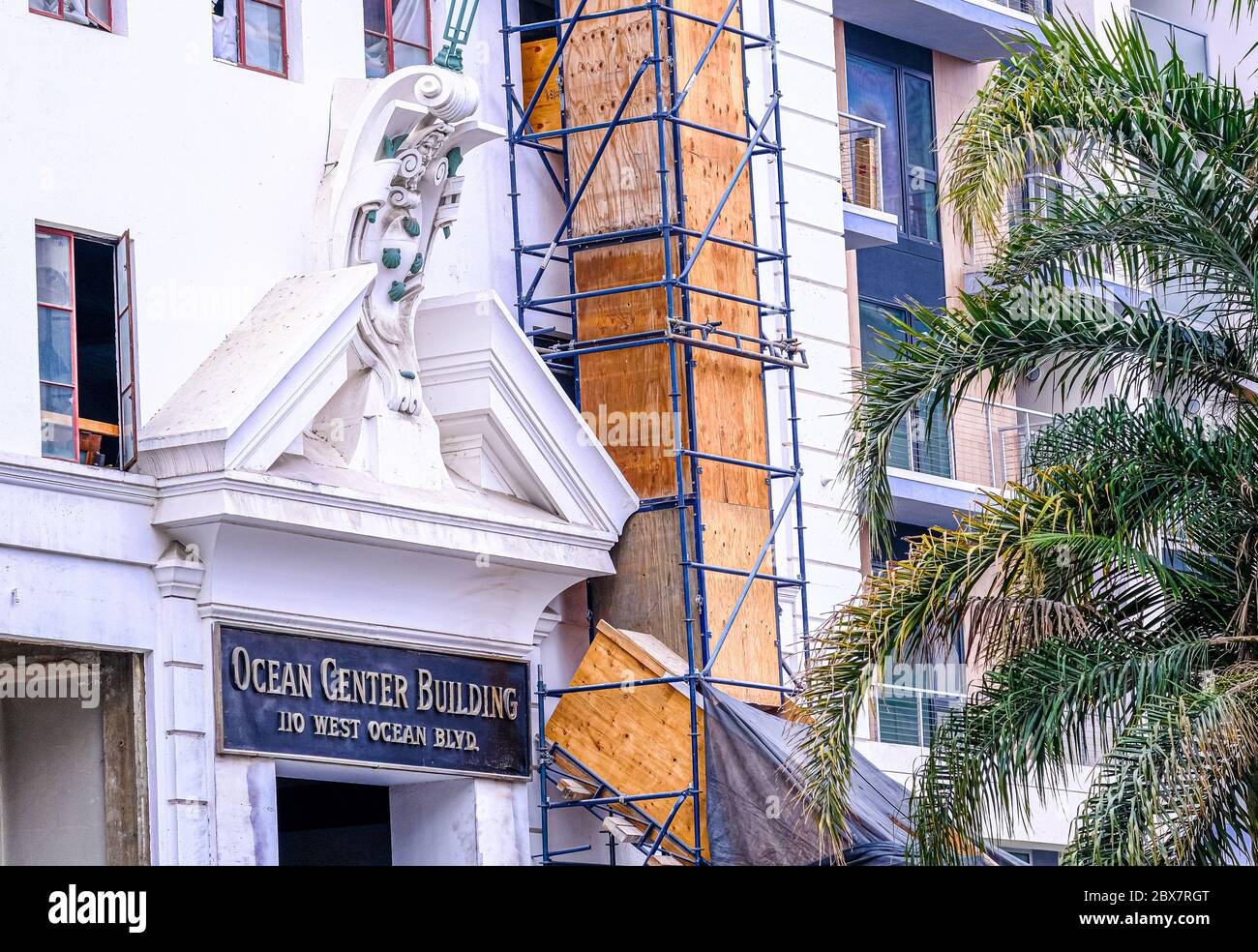 Ocean Center Building Under Construction Stock Photo - Alamy