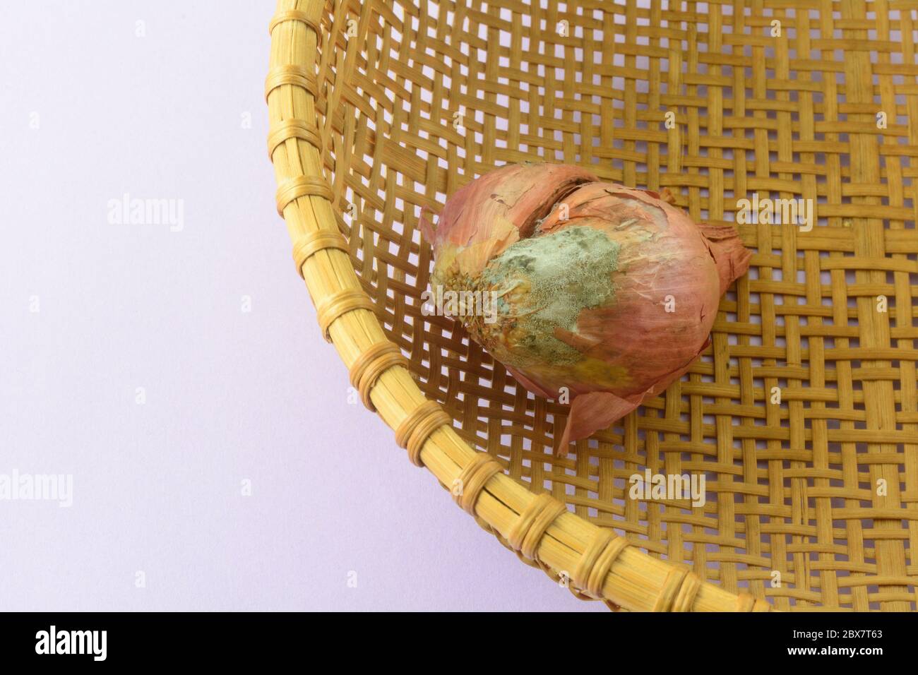 Rotten onion hi-res stock photography and images - Alamy