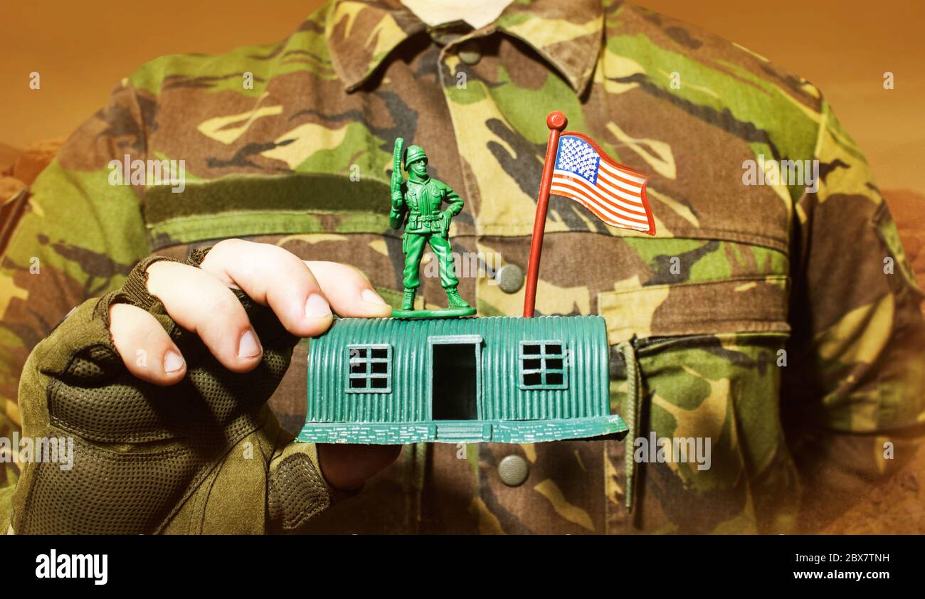 Toy soldier show hi-res stock photography and images - Alamy