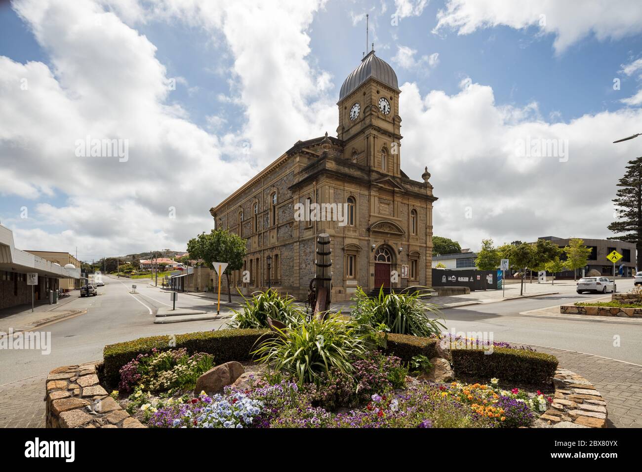 Albany city hall hi-res stock photography and images - Alamy