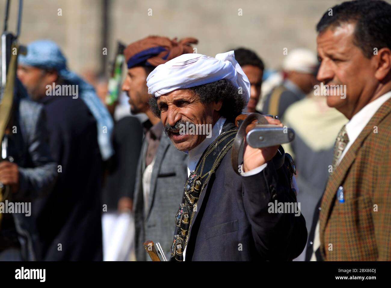 Saudi males hi-res stock photography and images - Alamy
